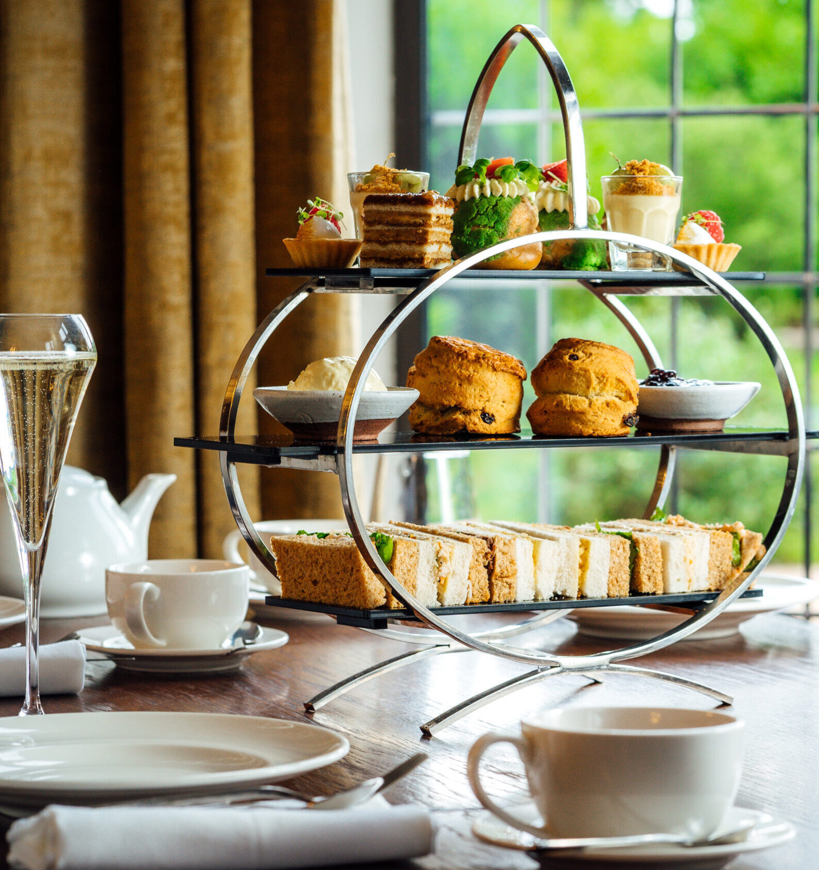 Luxury Dining in South Wales | Lanelay Hall Hotel & Spa